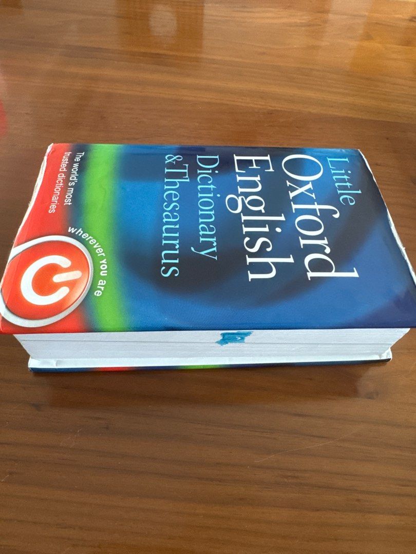 Little Oxford English Dictionary & Thesaurus, Hobbies & Toys, Books ...