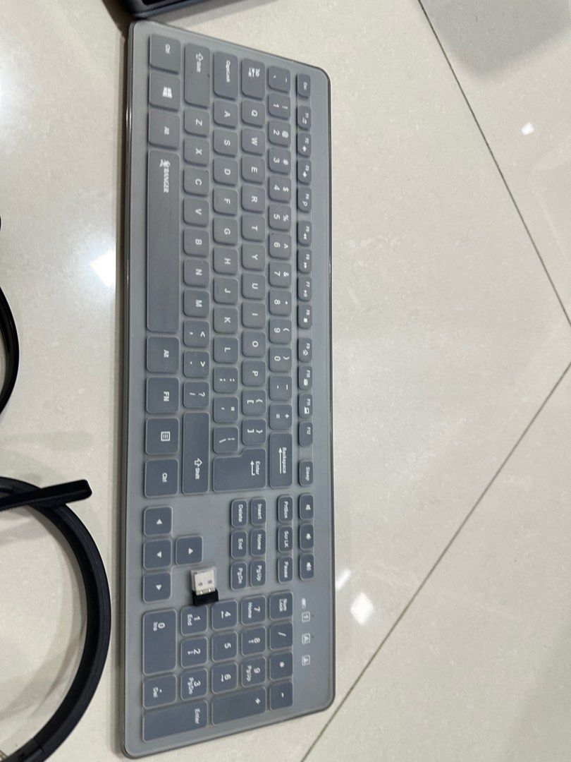 Logitech K200 Keyboard + Wireless Keyboard, Computers & Tech, Parts ...