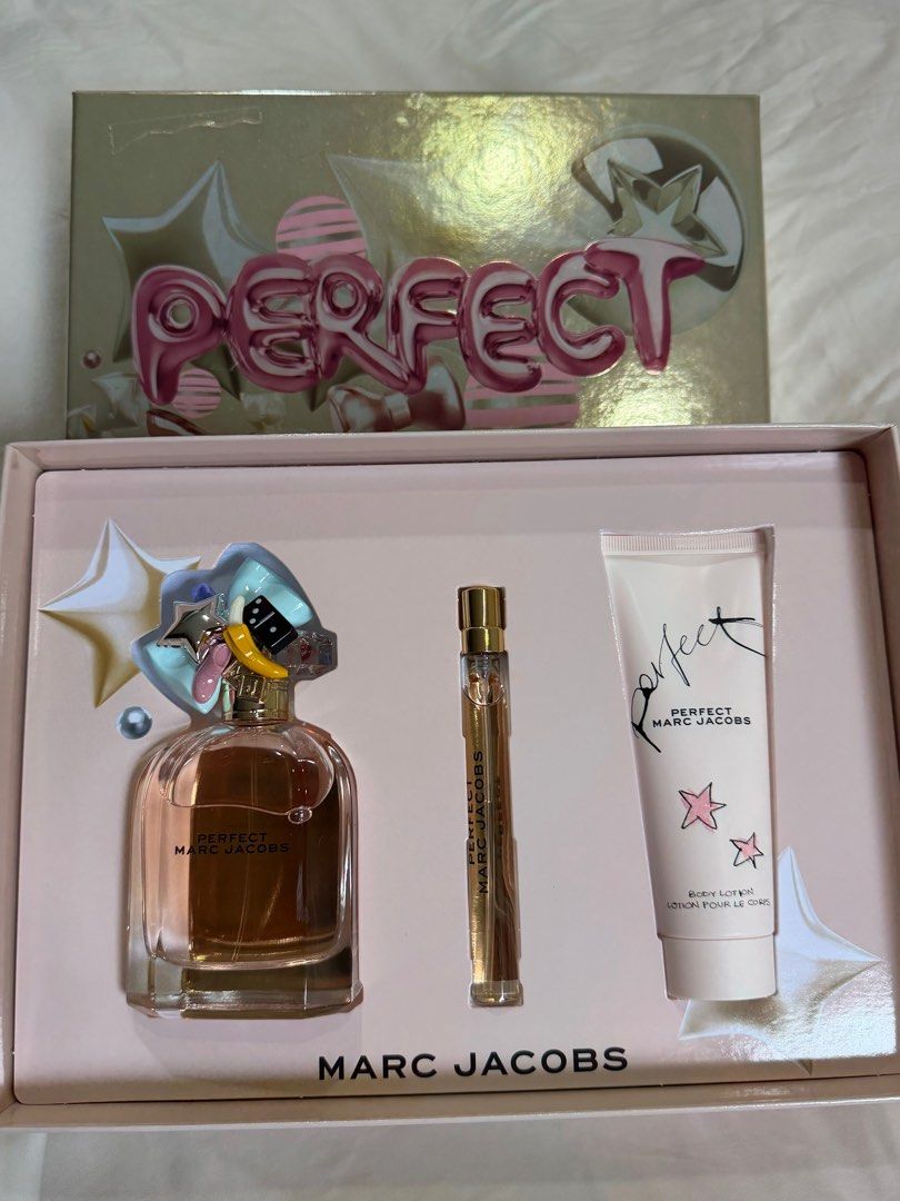 Marc Jacobs Perfect Eau de Parfum Gift Set, Beauty & Personal Care ...