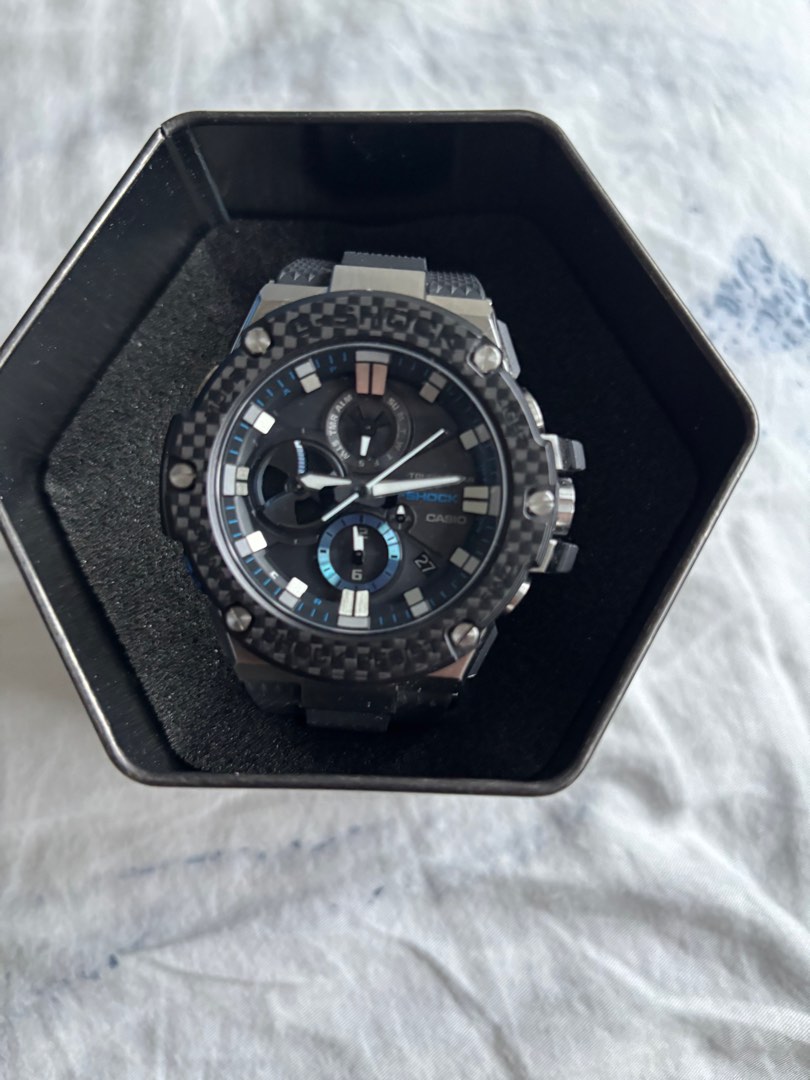 Men watch, Men's Fashion, Watches & Accessories, Watches on Carousell