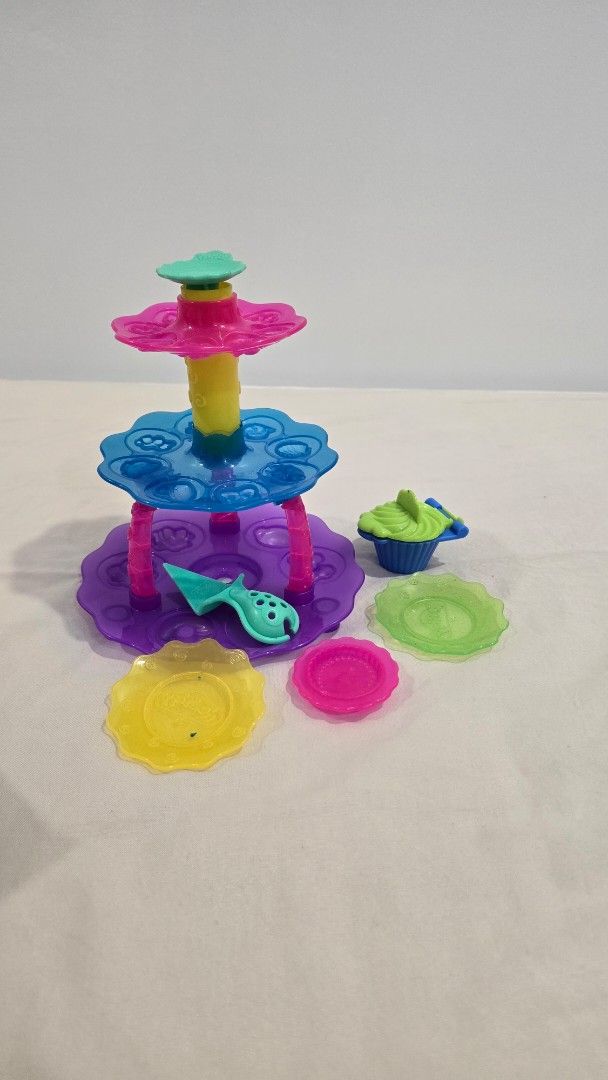 Play-Doh Fun Factory Set, Hobbies & Toys, Toys & Games on Carousell