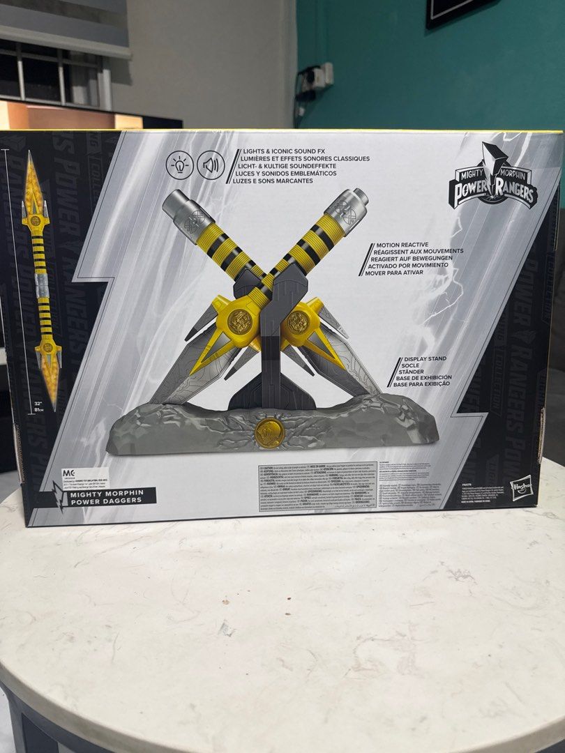 Power Rangers Lightning Collection Mighty Morphin Power Daggers ...