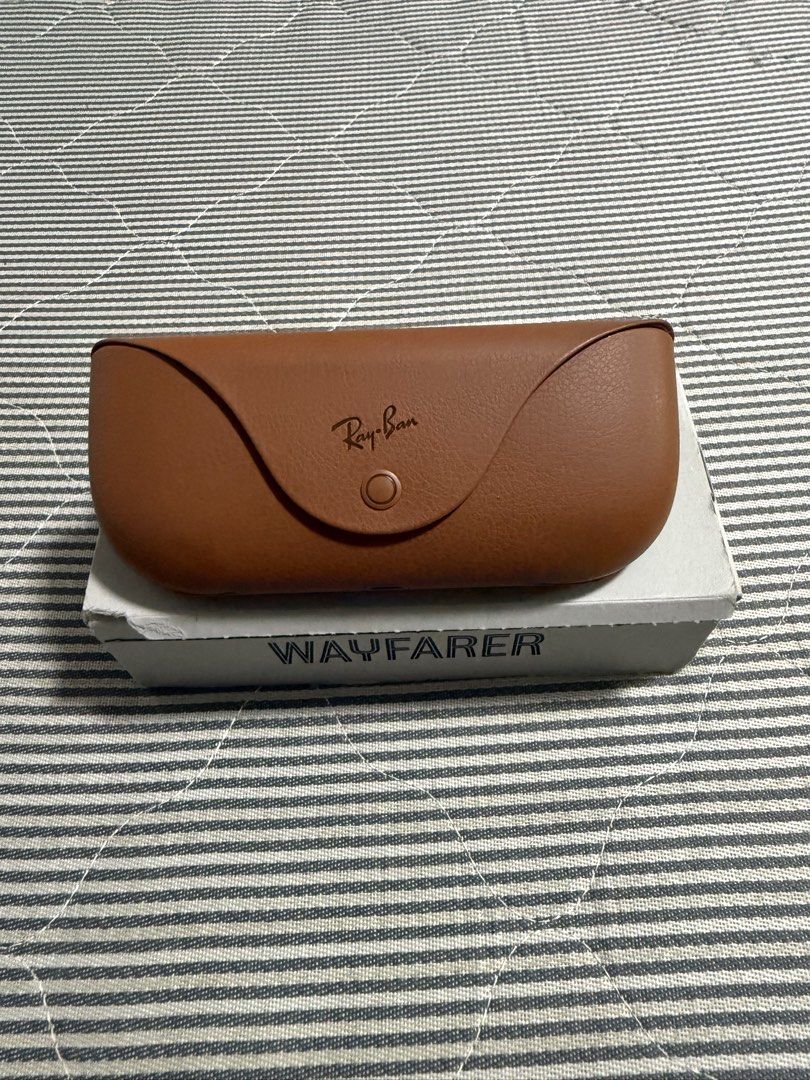 Ray-Ban Meta Wayfarer Smart Glasses - Matte Black, Men's Fashion ...