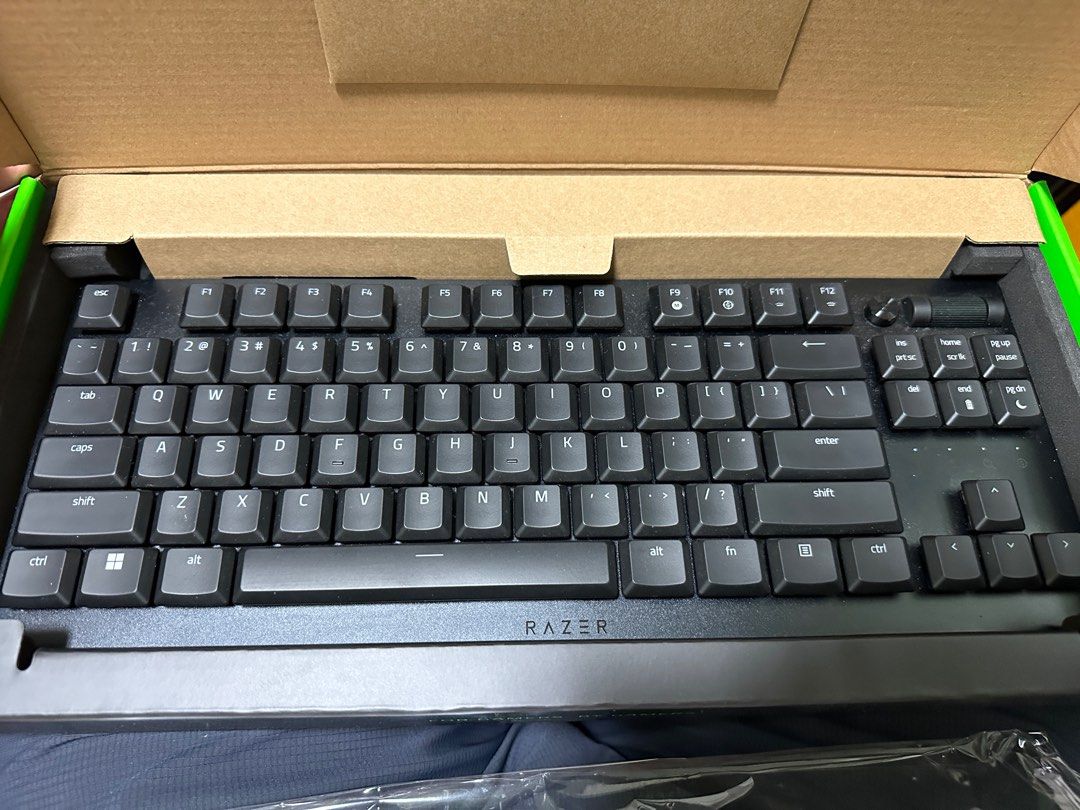 Razer DeathStalker V2 Pro Tenkeyless Keyboard, Computers & Tech, Parts ...