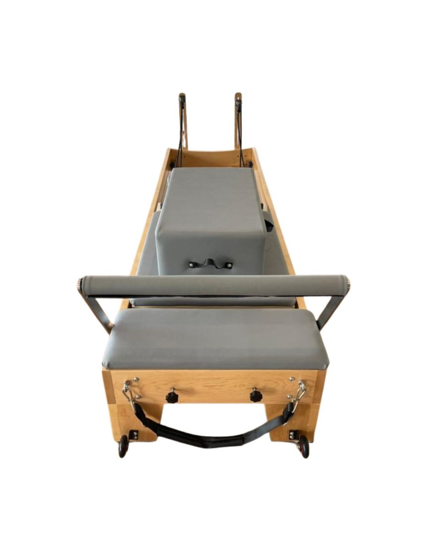 Ready Stock Classic Reformer, RM 4900 Suitable For Home & Studio Setup ...