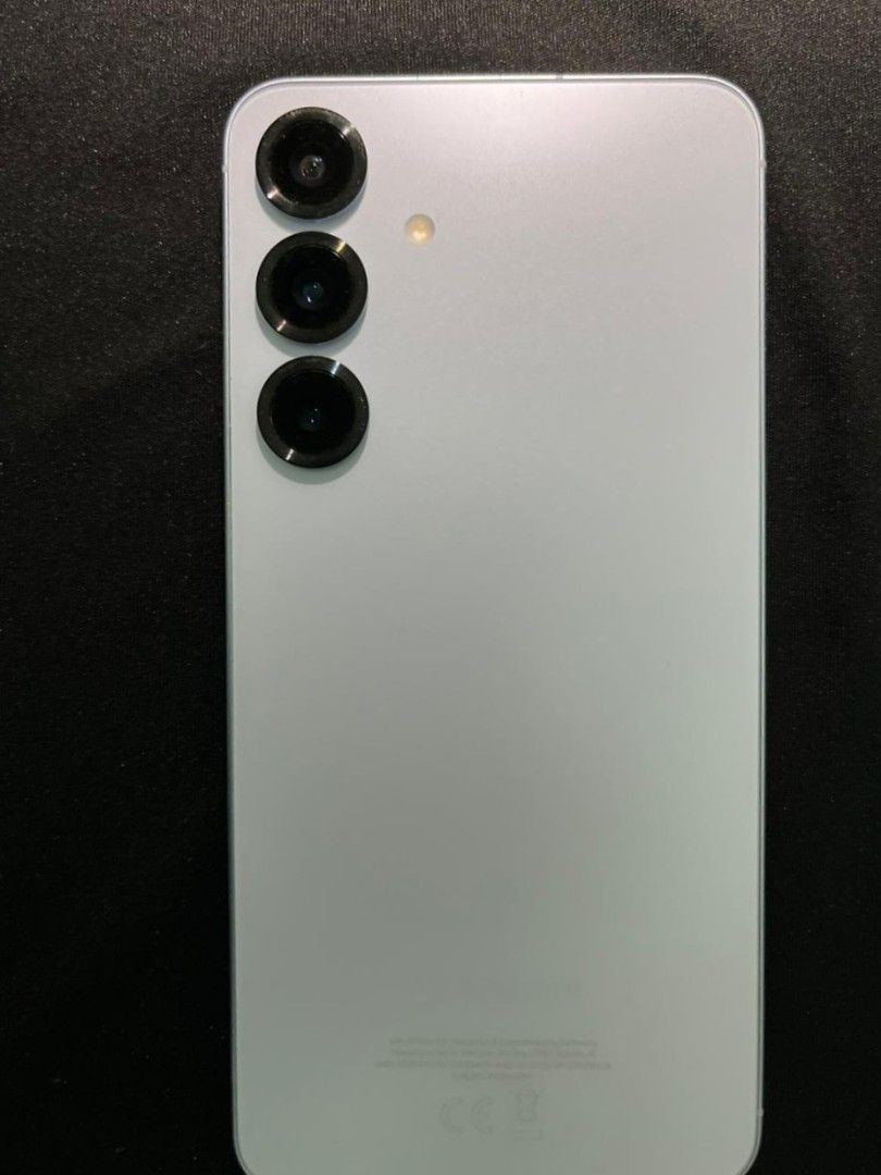 Samsung S25+ 5G | 256GB | Icy Blue | Export Set (UAE) | 10/10 Condition ...