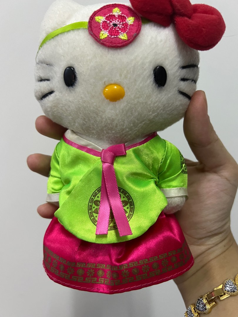 Sanrio Hello Kitty Korean Hanbok Plush Toy, Hobbies & Toys, Toys ...