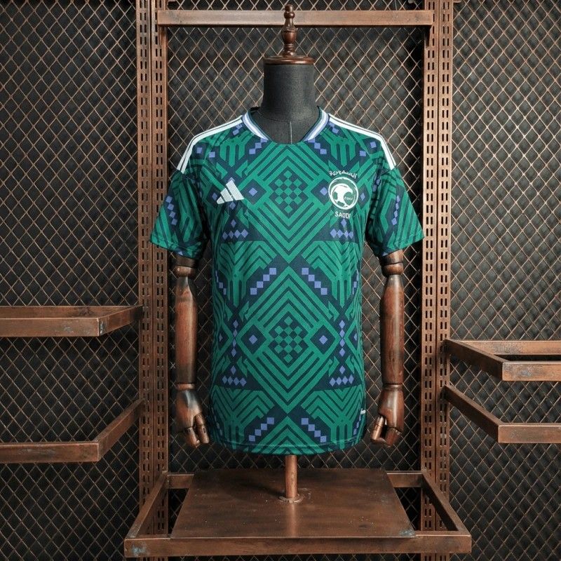 SAUDI ARABIA 25/26 HOME FAN ISSUE, Men's Fashion, Activewear on Carousell
