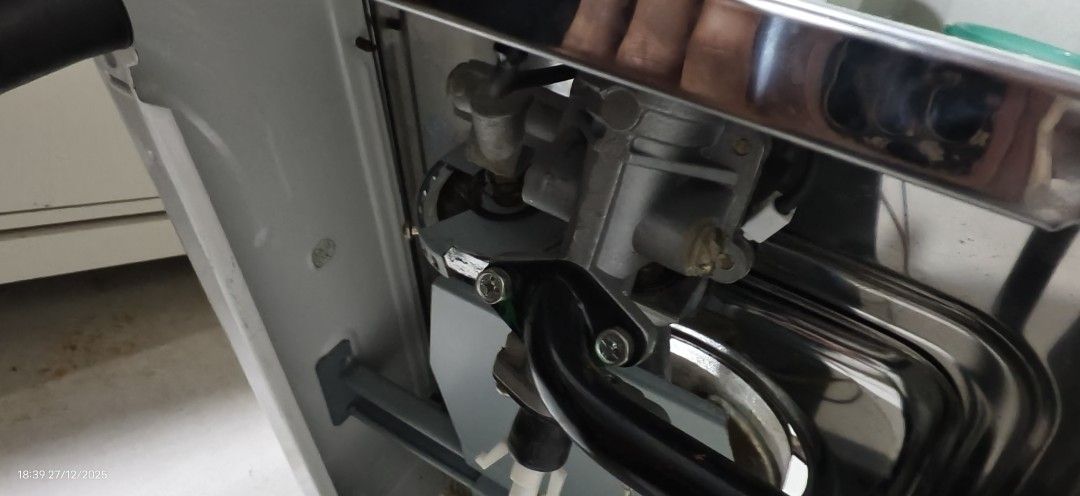 Simpa Single Burner Gas Stove, 家庭電器, 廚房電器, 抽油煙機及爐頭 - Carousell