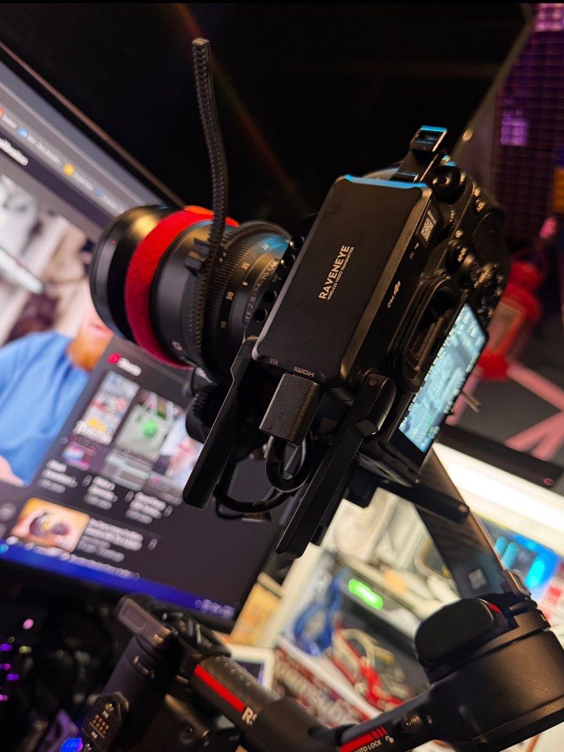 Sony A7iv / A7m4 with DJI Ronin RS3 Pro Camera Gimbal Kit with ...