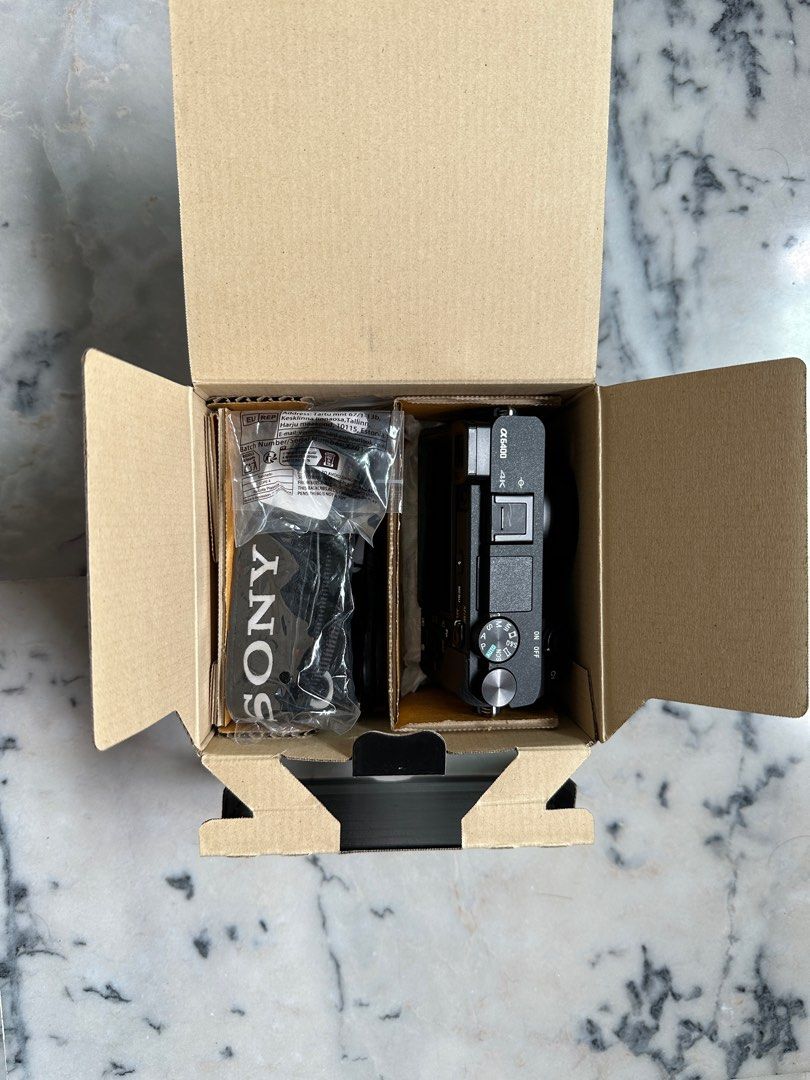 Sony Alpha a6400 Mirrorless Camera, Photography, Cameras on Carousell