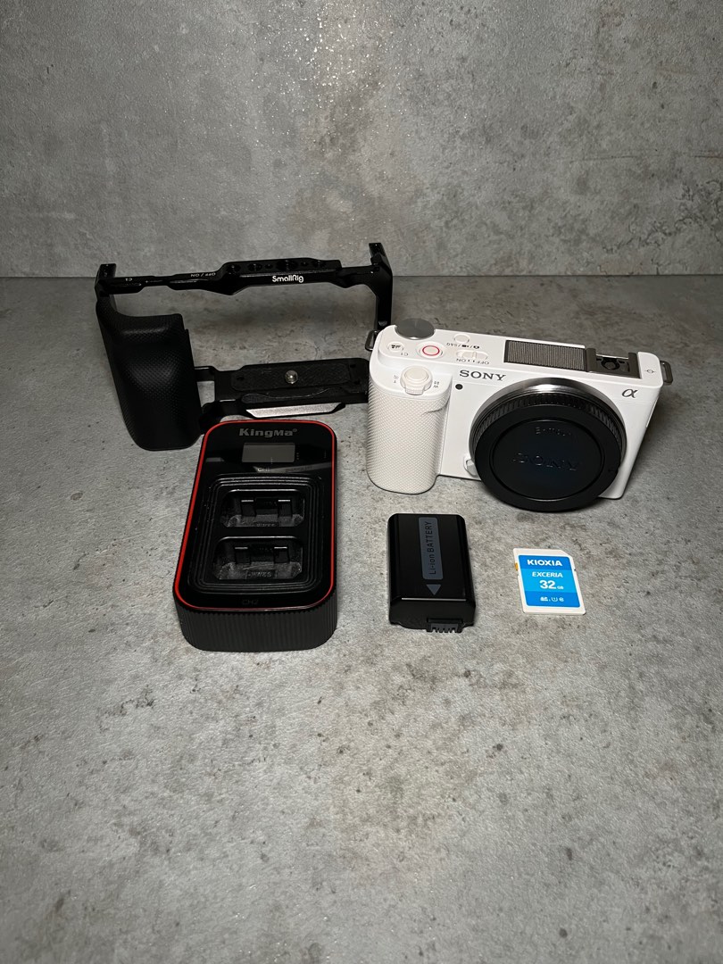 Sony ZV-E10 camera set (zve10, zve-10) - Low Shutter Count, Photography ...