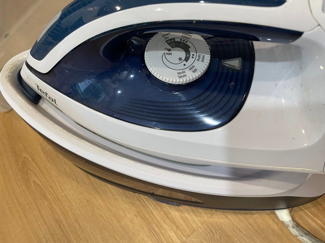 Tefal Express Essential Steam Iron, TV & Home Appliances, Irons ...
