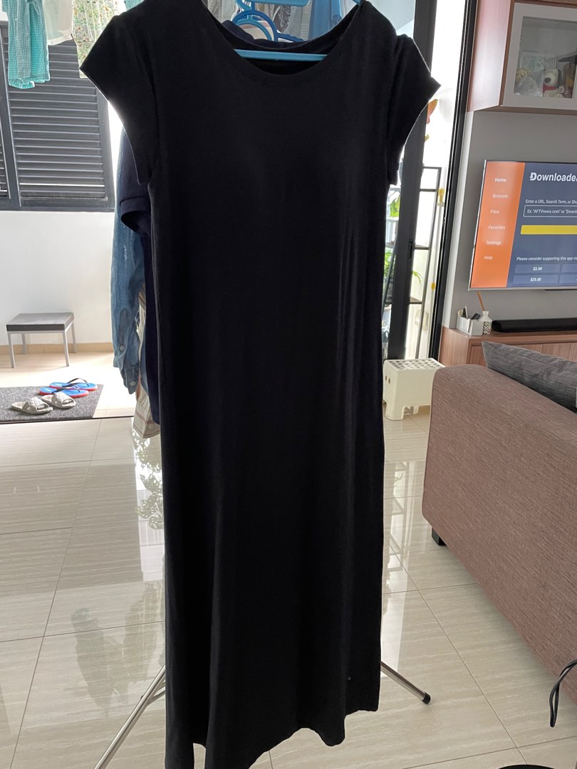 Uniqlo basics wear 3 pcs $12, Women's Fashion, Dresses & Sets, Dresses ...