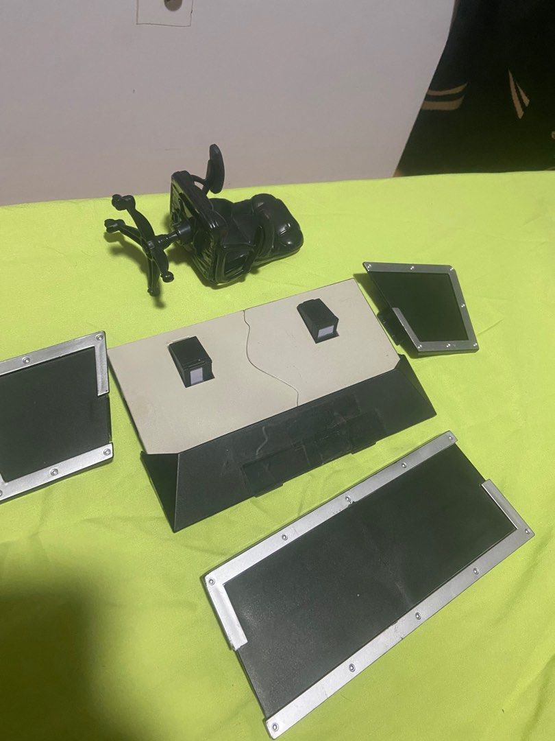 WWE Mattel Breakable Commentator Table / Announcer Table, Hobbies ...