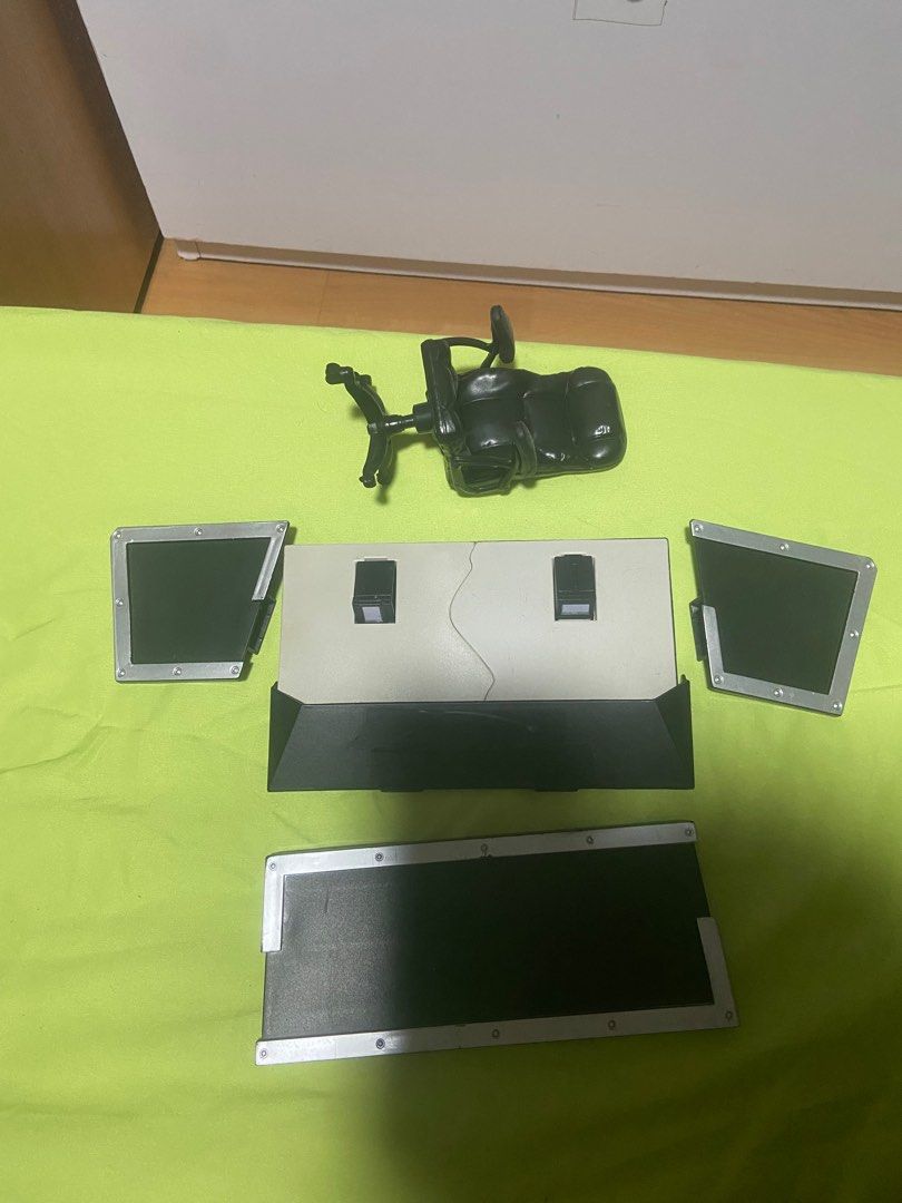 WWE Mattel Breakable Commentator Table / Announcer Table, Hobbies ...