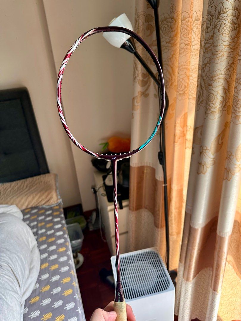 Yonex Astrox 100 ZZ Badminton Racket, Sports Equipment, Sports & Games ...