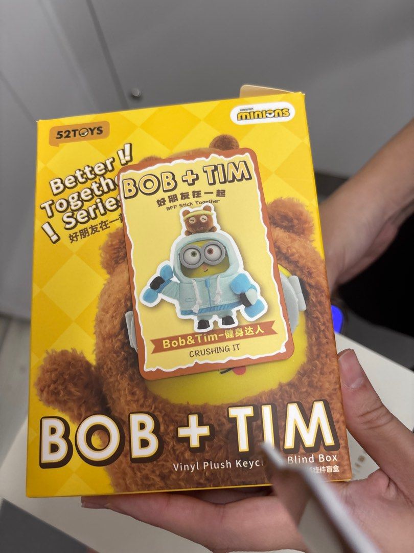 52TOYS Minions Bob + Tim Vinyl Plush Keychain Blind Box pop mart Dinsey ...