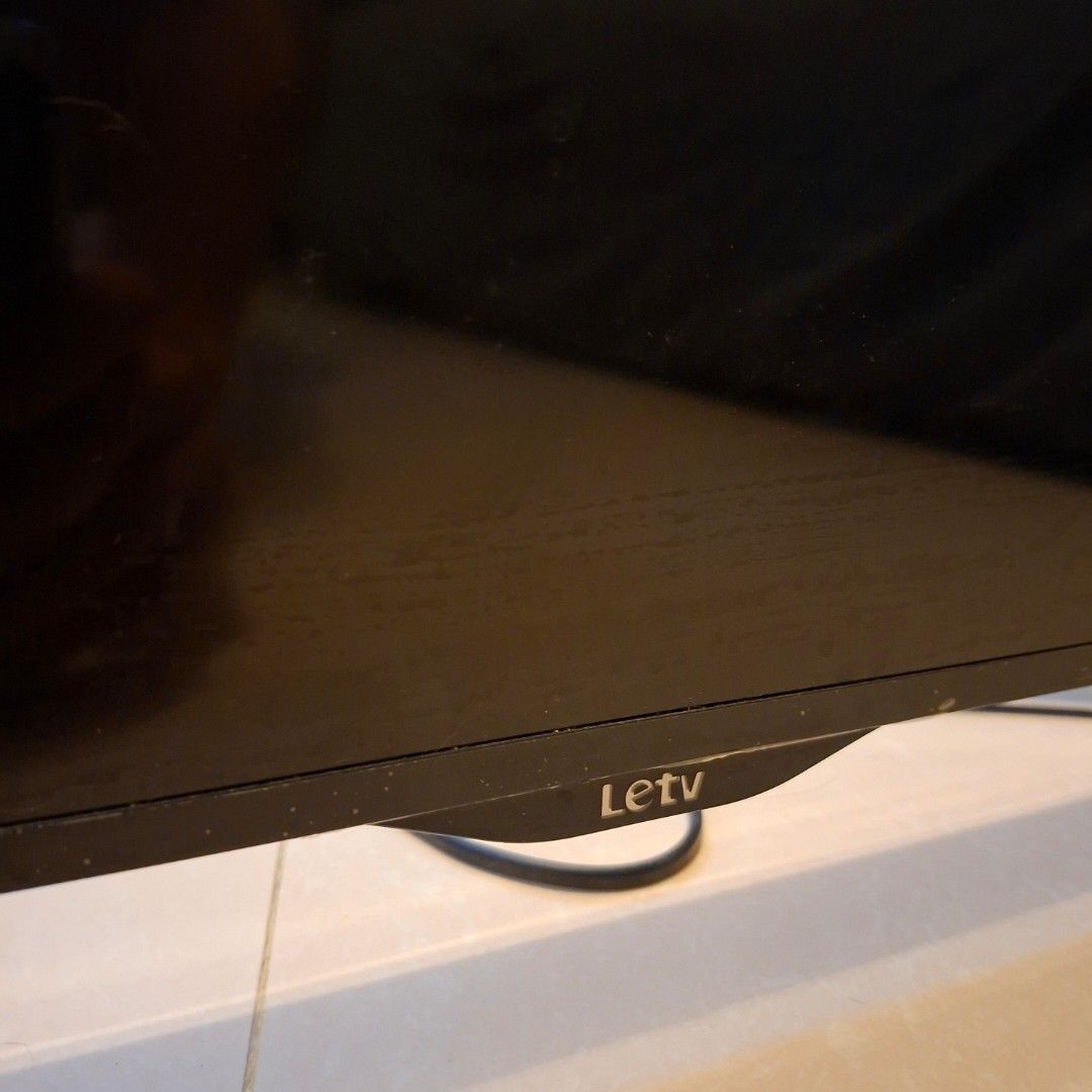 壞左的 LeTV TV, 家庭電器, 電視 & 其他娛樂, 電視 - Carousell