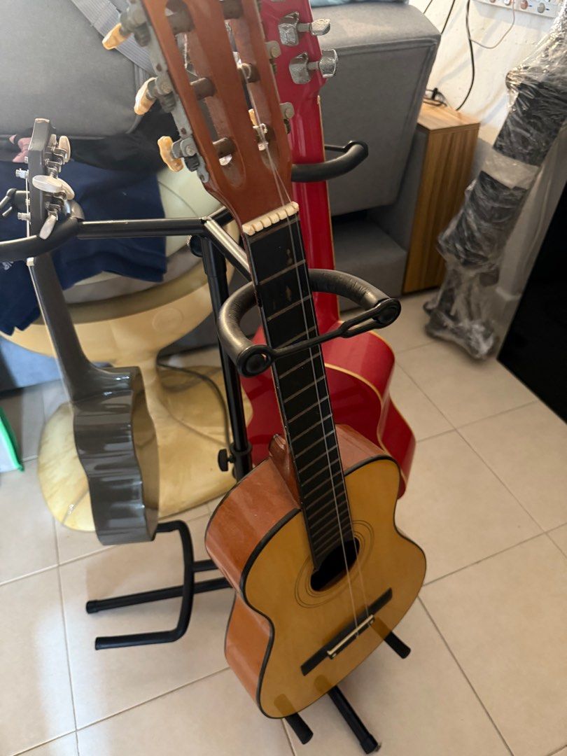 Acoustic Guitars - Various Colors, Hobbies & Toys, Musical Instruments ...