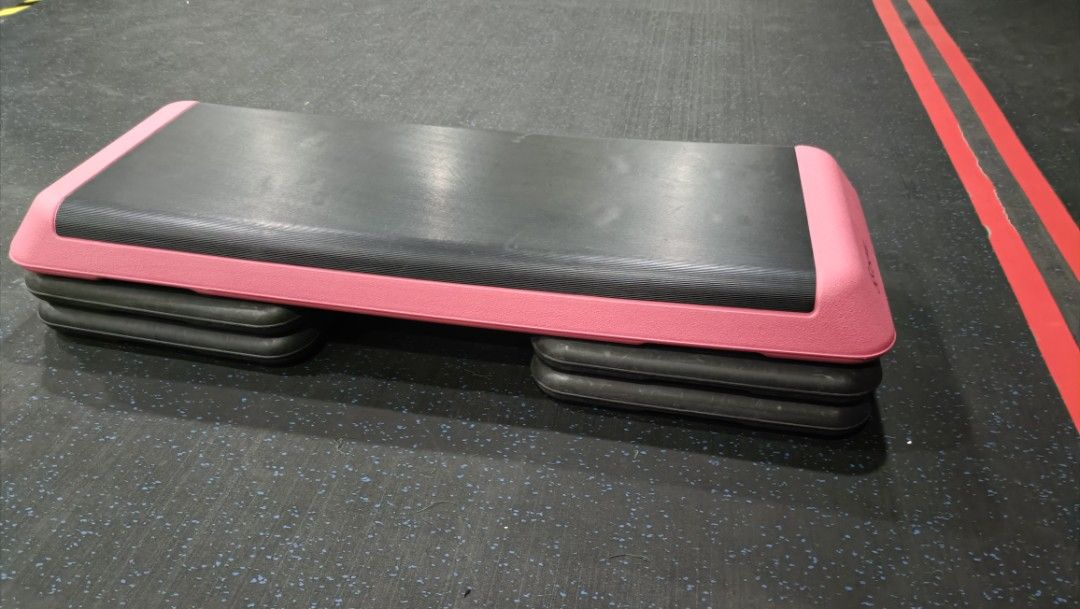 Aerobic step boards adjustable base herights, Sports Equipment ...
