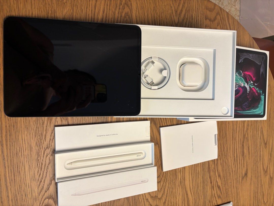 iPad Pro 11 inch 1st generation Grey 256GB, Mobile Phones & Gadgets ...