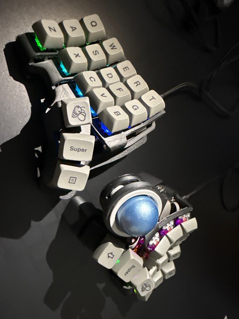 Charybdis bastard tbk mini - Custom Split Ergonomic Keyboard with ...