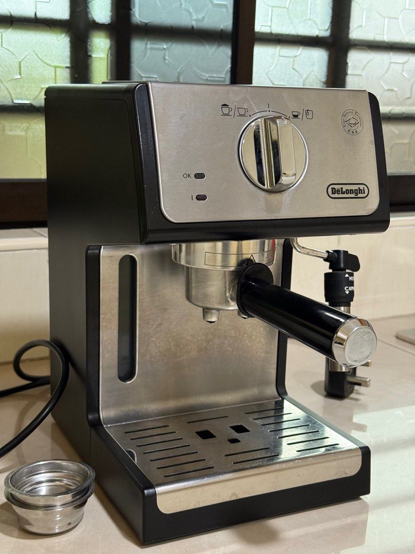 DeLonghi ECP3531 Active Line Manual Coffee Machine (Black) ECP35.31, TV ...