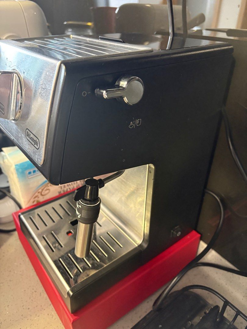 DeLonghi Espresso Machine ecp 35.31, TV & Home Appliances, Kitchen ...
