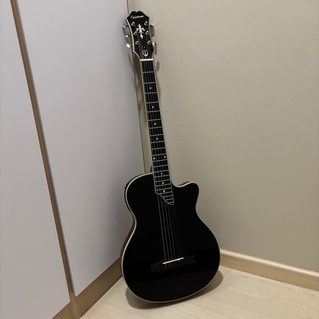 Epiphone SST Coupe Electric Acoustic Guitar, Hobbies & Toys, Musical ...
