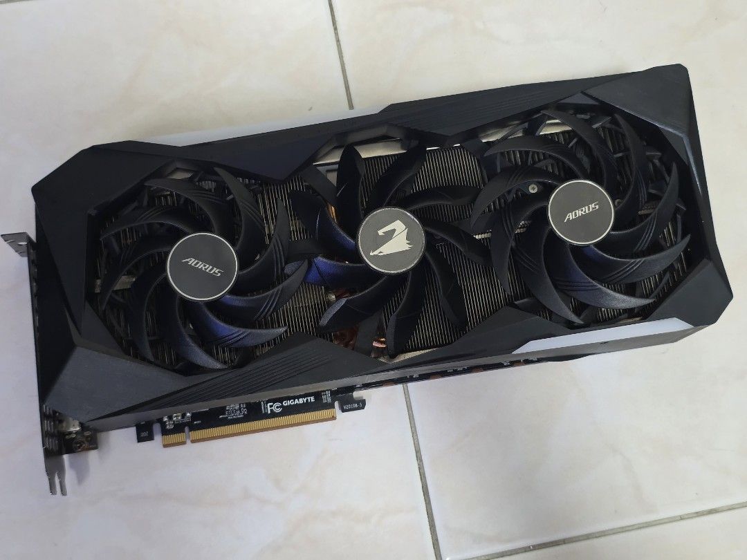 FAULTY/SPOILT 6800xt 16gb Aorus Master 6800 xt amd, Computers & Tech ...
