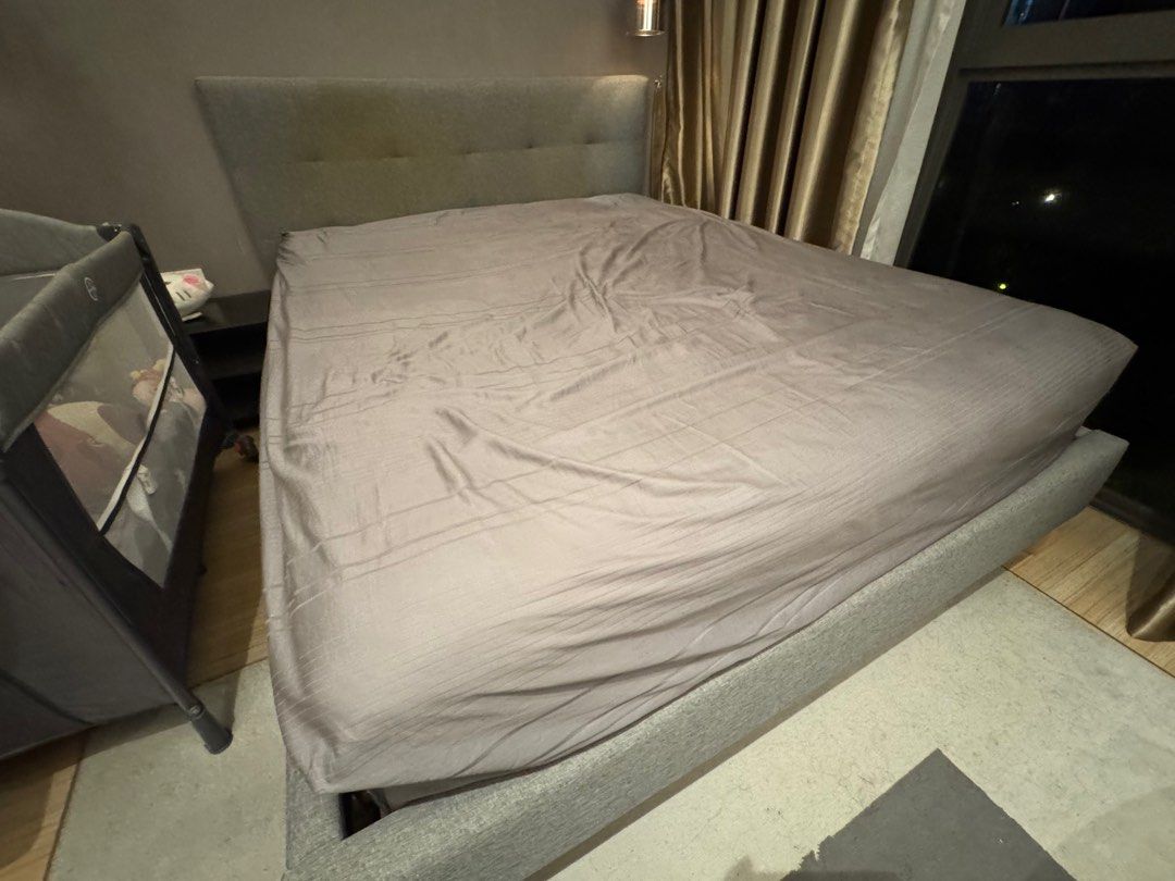 FREE Queen Sized Bed with Mattress (used), Furniture & Home Living ...