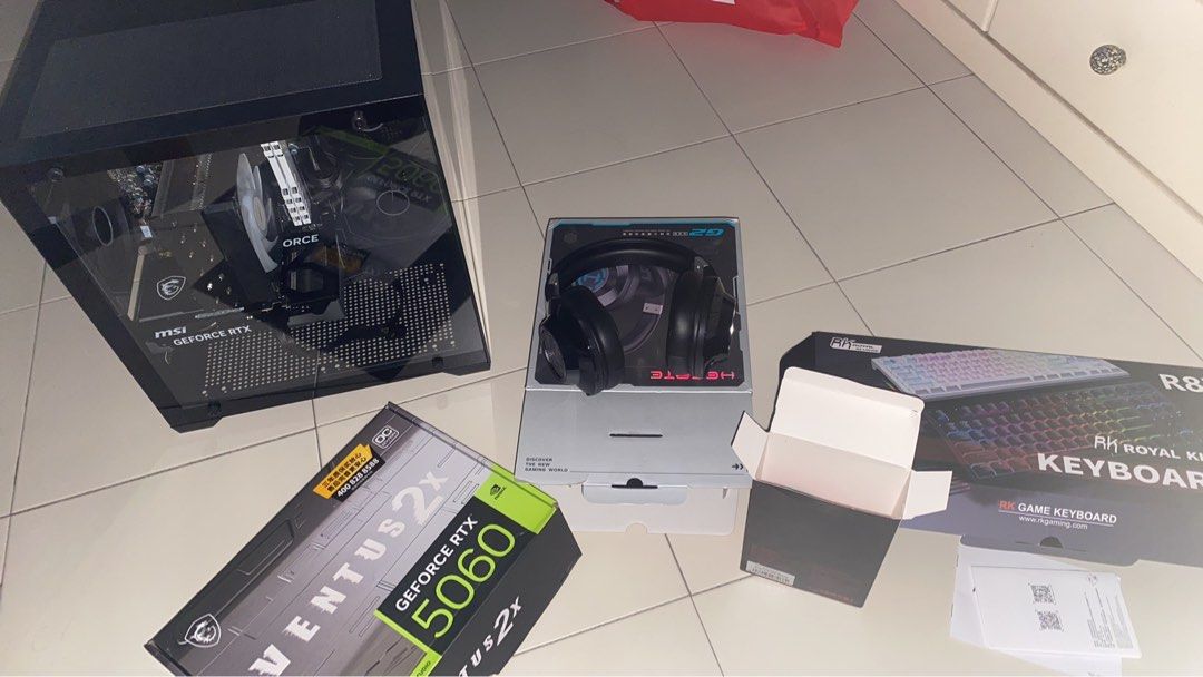 Gaming PC Setup - MSI RTX 5060, Keyboard, Headset, Monitor, Computers ...