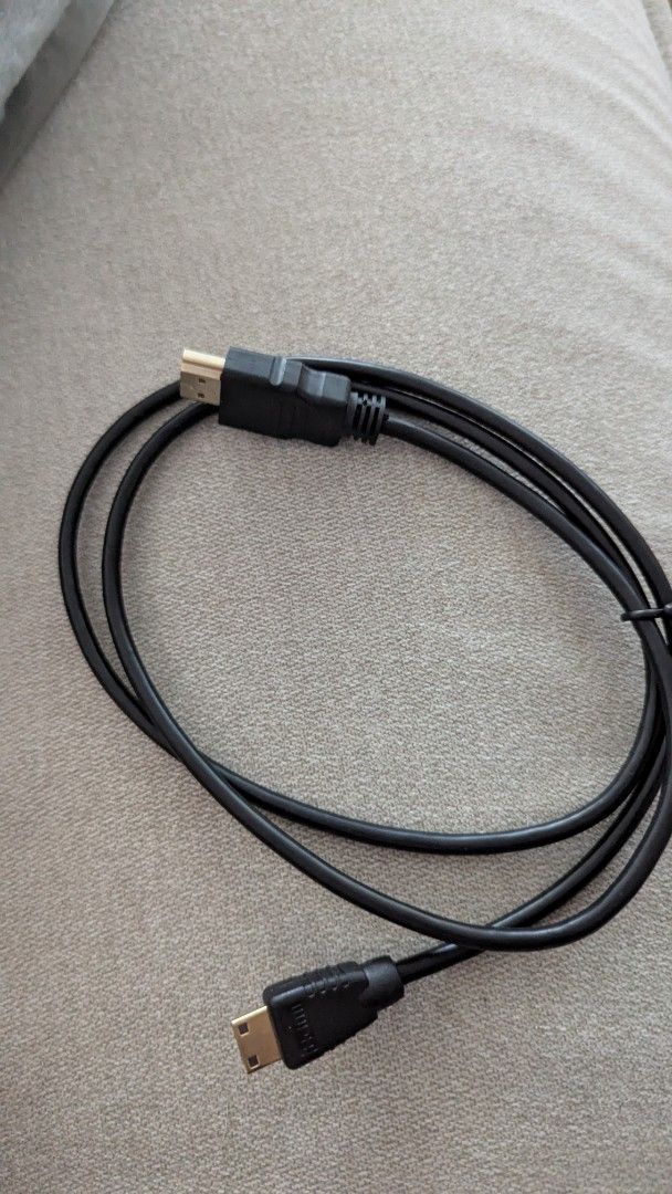 HDMI Type A and HDMI Type D Cable, Computers & Tech, Parts ...