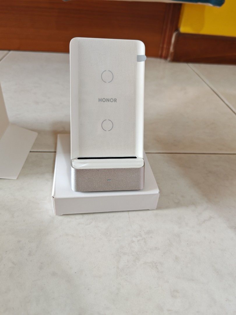 Honor Wireless Charger Stand (Max 100W), Mobile Phones & Gadgets ...