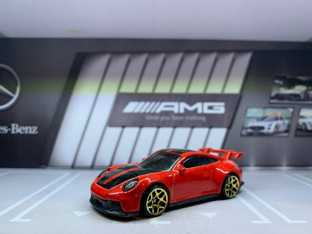 Hot Wheels Porsche 911 GT3 RS Red Diecast Model, Hobbies & Toys, Toys ...