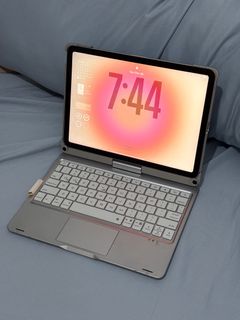 Logitech Combo Touch Keyboard Case for iPad Air 13-inch (M2), Mobile ...