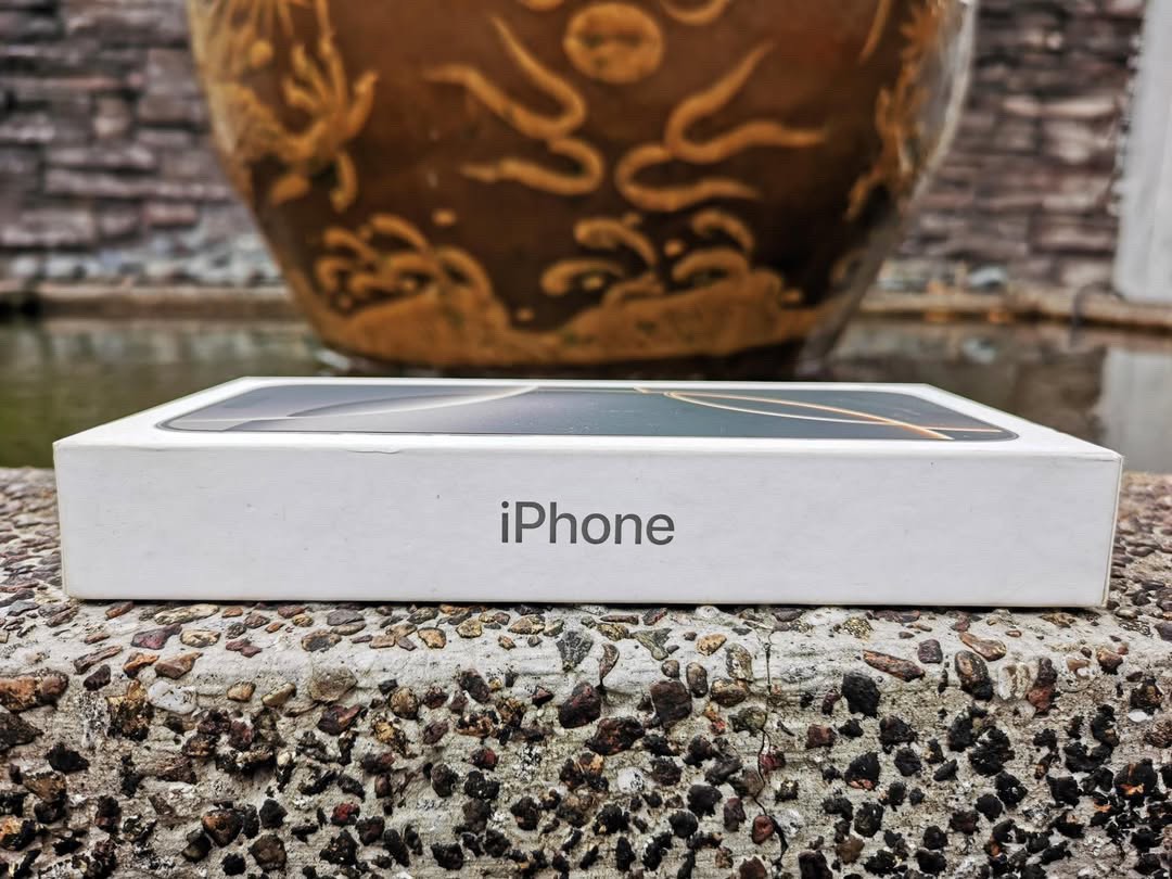 iPhone 16 Pro Max Natural Titanium 256GB, Mobile Phones & Gadgets ...