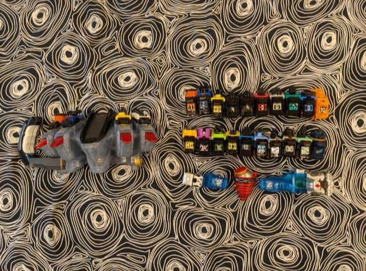 DX Kamen Rider Fourze Driver Belt + Astro Switches (see description ...