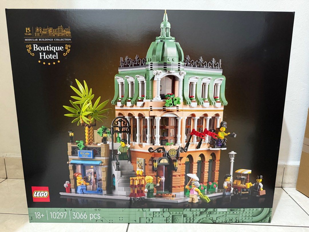 LEGO 10297 Boutique Hotel Modular Buildings Collection, Hobbies & Toys ...