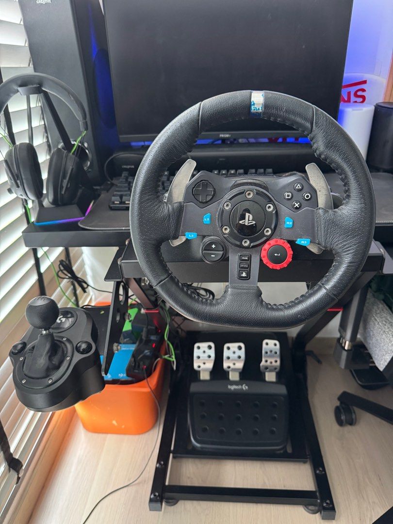 Logitech G29 Racing Wheel, Shifter, and Pedals With Stand, Video Gaming ...
