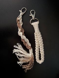 [3+1 SET] Handmade Macrame Heart Keychains, Hobbies & Toys, Stationery ...