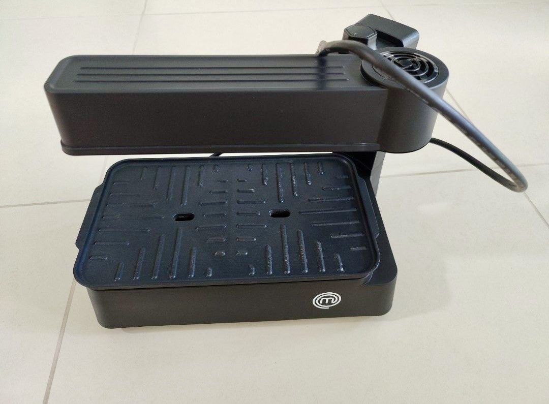 MasterChef Table Top Mini Grill, 家庭電器, 廚房電器, 燒烤爐及火鍋鍋具 - Carousell