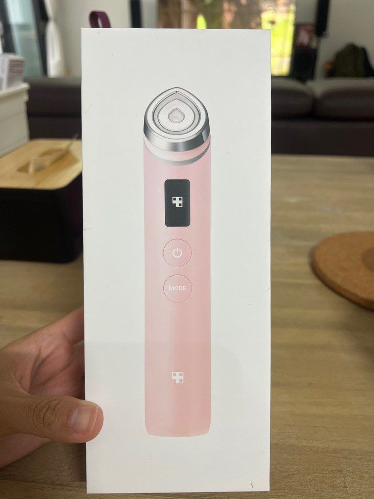 Medicube age-r booster pro, Beauty & Personal Care, Face, Face Care ...