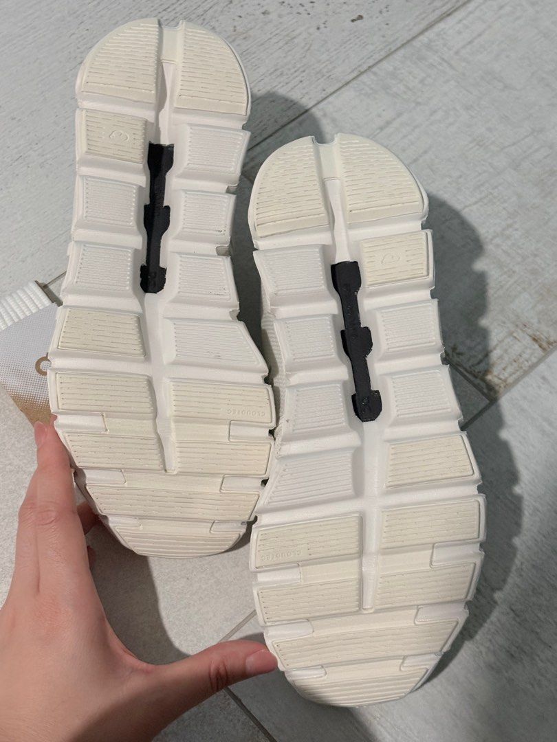 On Cloud 6 - woman, Women's Fashion, Footwear, Sneakers on Carousell