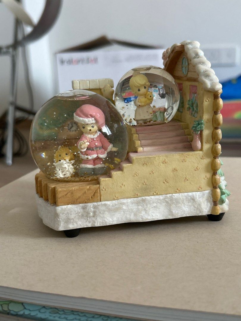 Precious Moments “Jingle Bells” Musical Snow Globe, Hobbies & Toys ...