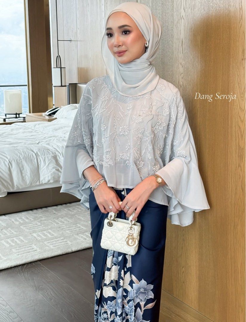 [RENT] Dang Seroja guzel.kl, Women's Fashion, Muslimah Fashion, Baju ...