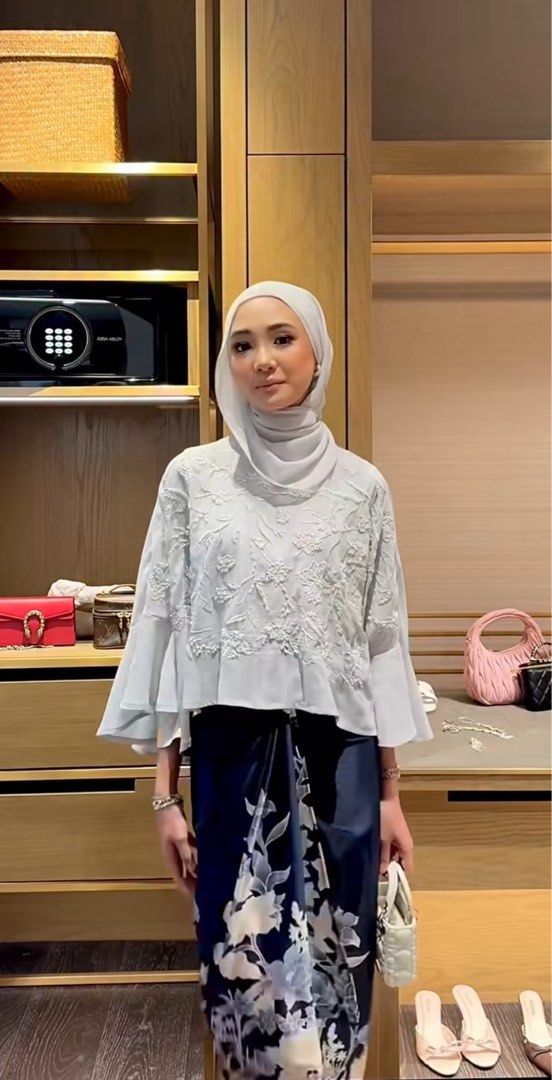 [RENT] Dang Seroja guzel.kl, Women's Fashion, Muslimah Fashion, Baju ...