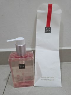 The Rituals Sakura hair and body mist, Beauty & Personal Care ...