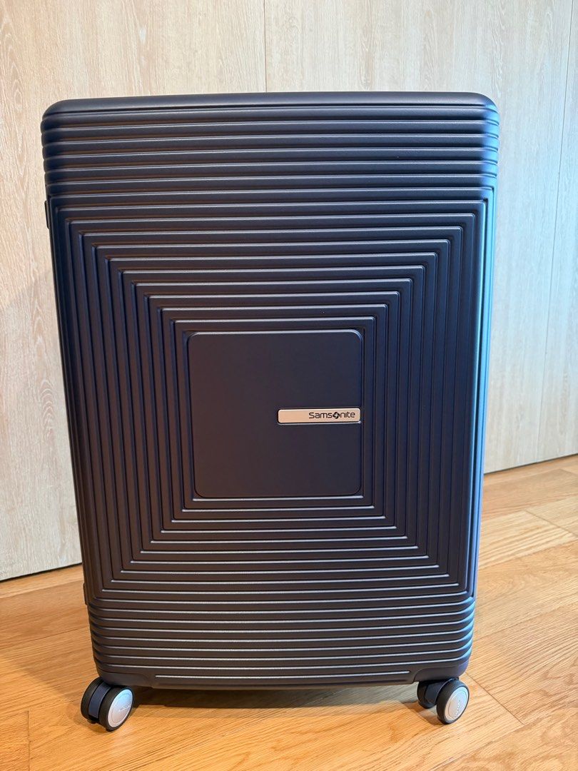 Samsonite Cubuz Spinner 75/28 EXP Dark Navy, Hobbies & Toys, Travel ...